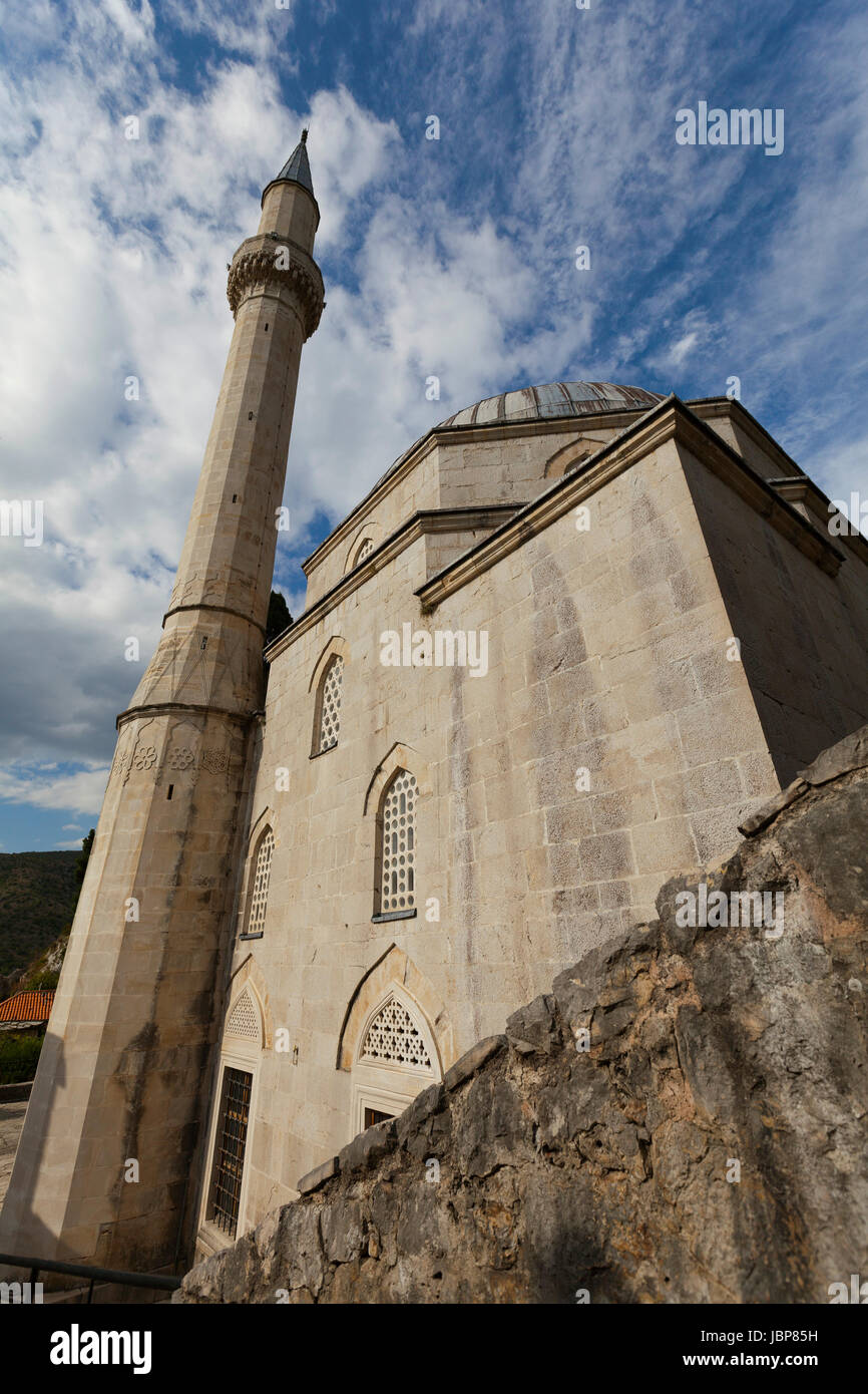 Minaret and mosque in Počitelj Stock Photo - Alamy