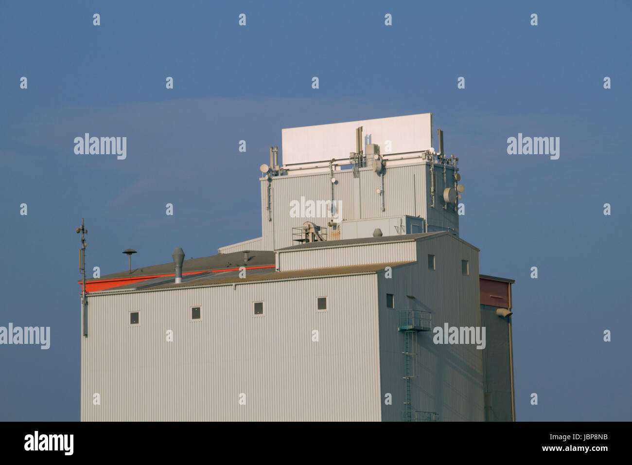 silo factory building Stock Photo - Alamy