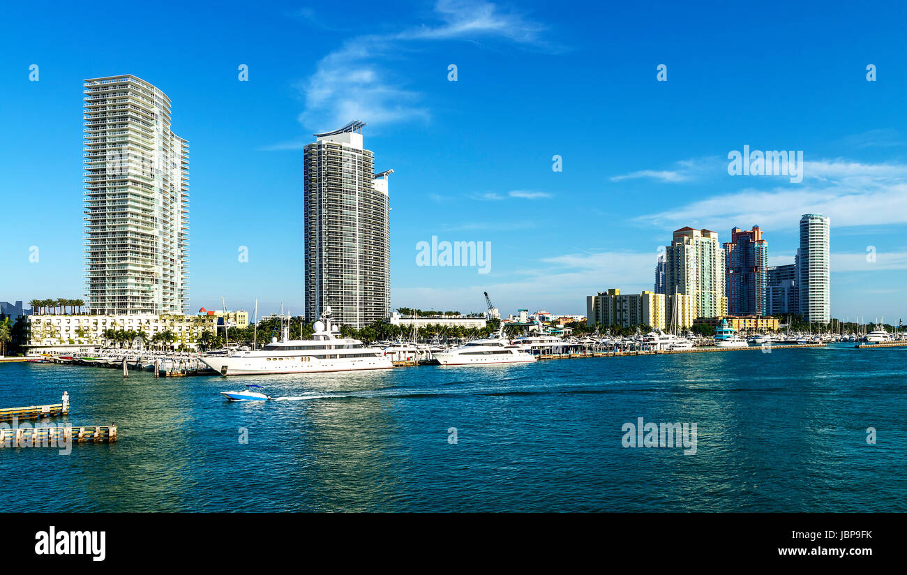 Miami south beach, view from port entry channel, Floride, USA Stock ...