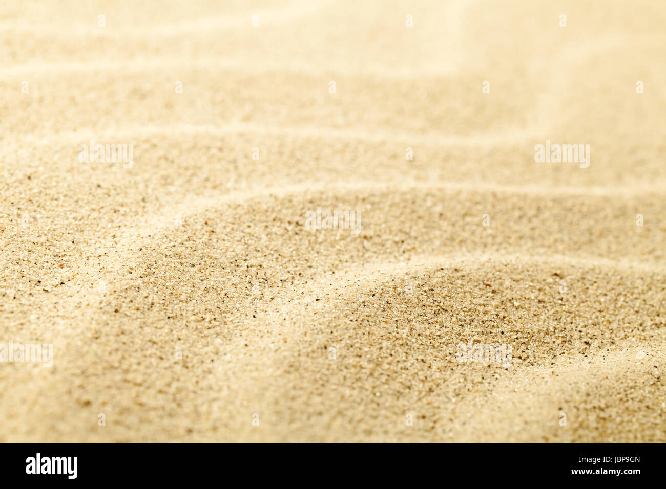 Sandy beach background. Top view. Copy space Stock Photo - Alamy