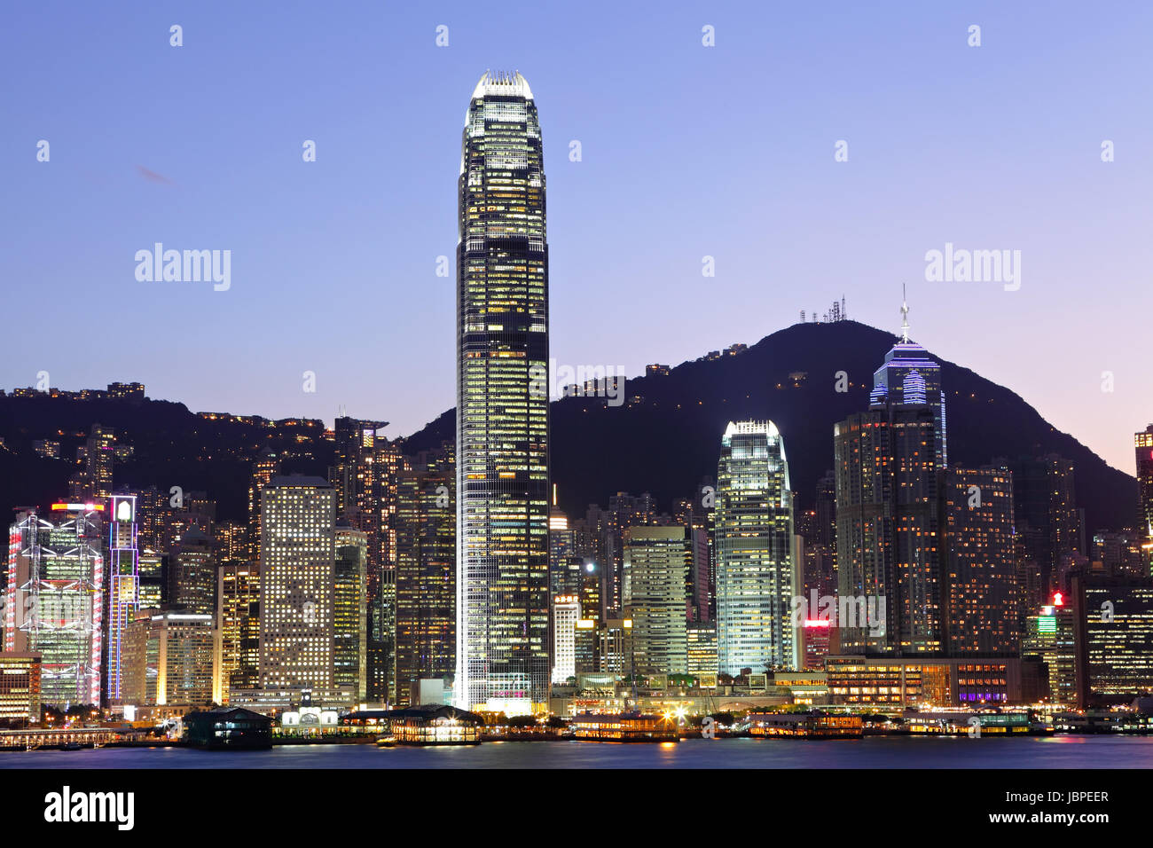 Hong Kong skyline at night Stock Photo - Alamy