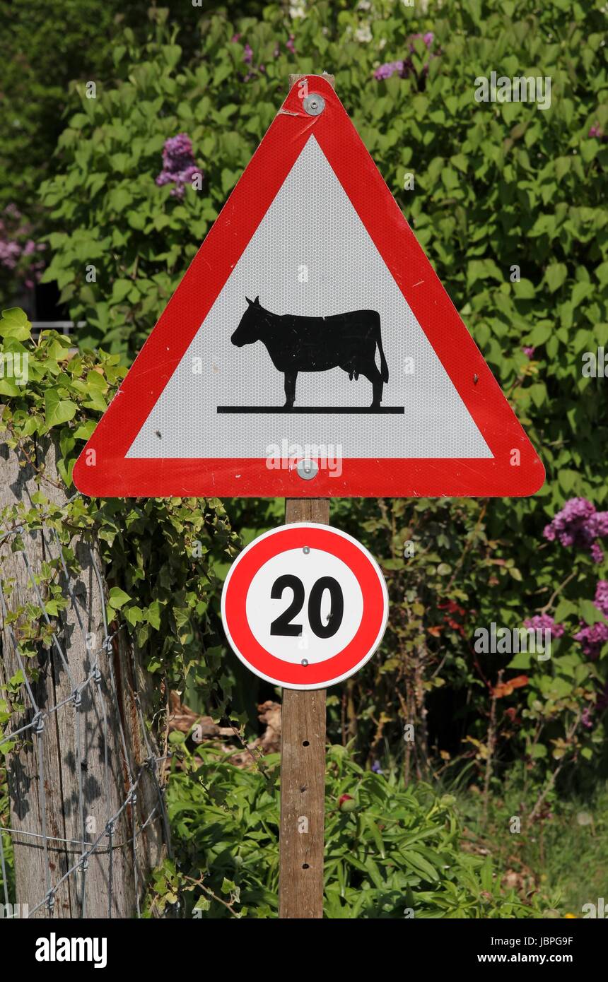 Traffic sign combination hi-res stock photography and images - Alamy