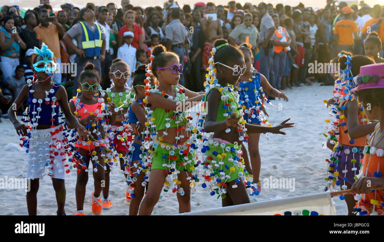 Dominica street dance hi-res stock photography and images - Alamy