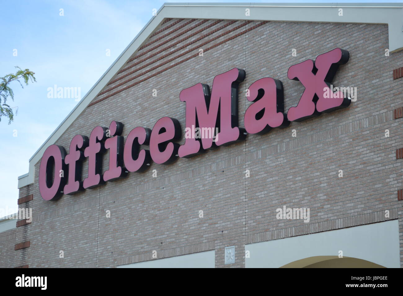 Office max hi-res stock photography and images - Alamy