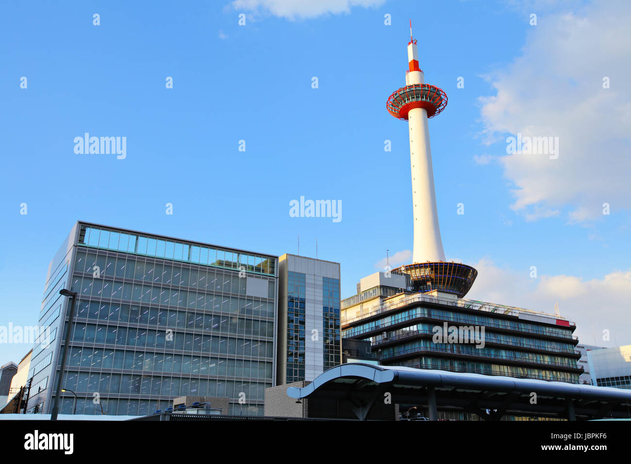 Skyscraper skyling building business hi-res stock photography and ...