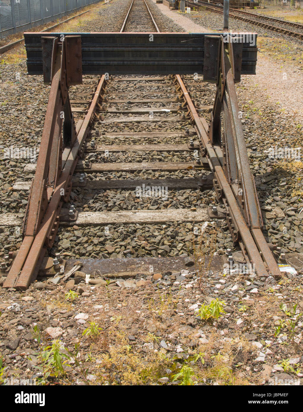 Buffers set at the end of a railroad spur line Stock Photo - Alamy