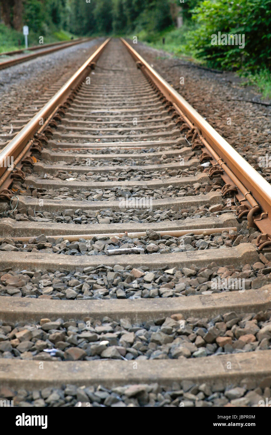 Bahngleis hi-res stock photography and images - Alamy
