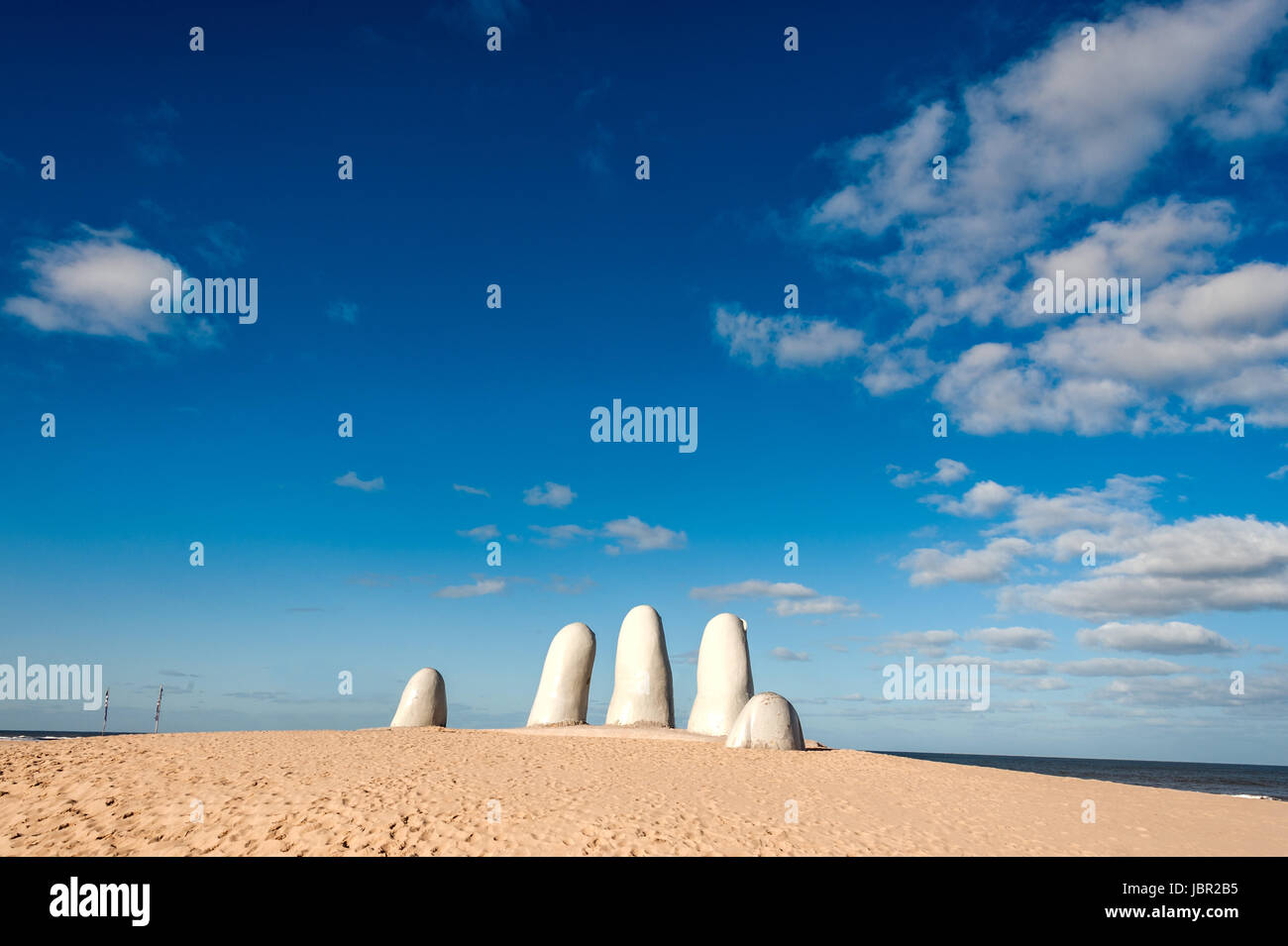Hand Sculpture, the symbol of Punta del Este, Uruguay Stock Photo - Alamy