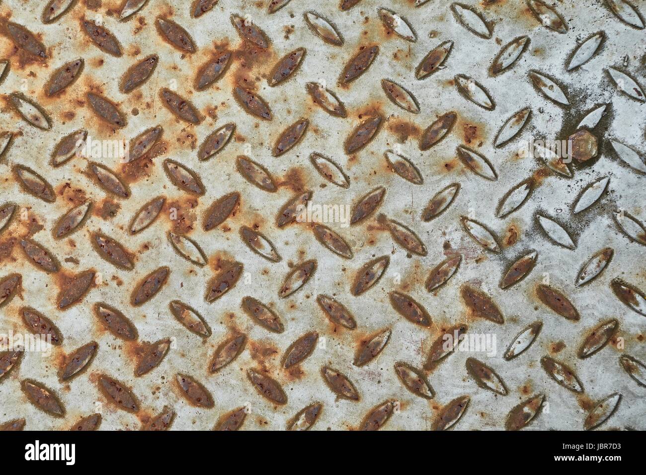 Rusty metal texture grated floor Stock Photo - Alamy