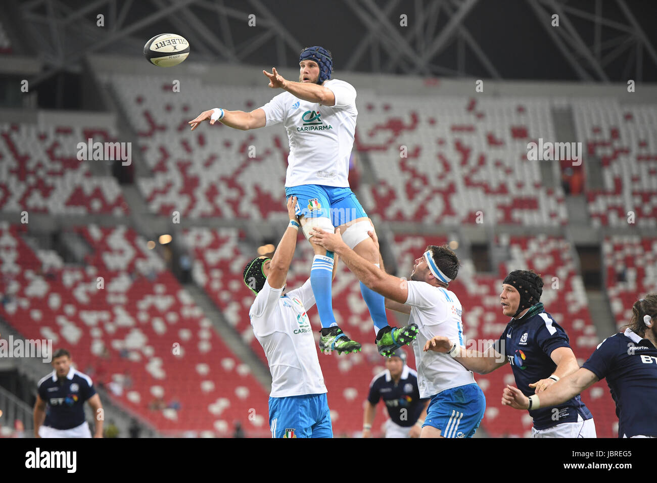 Italy vs scotland official internal test match hi-res stock photography ...