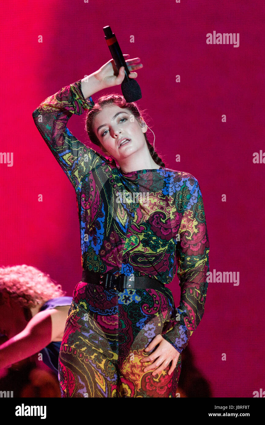 Ella marija lani yelich oconnor hi-res stock photography and images - Alamy