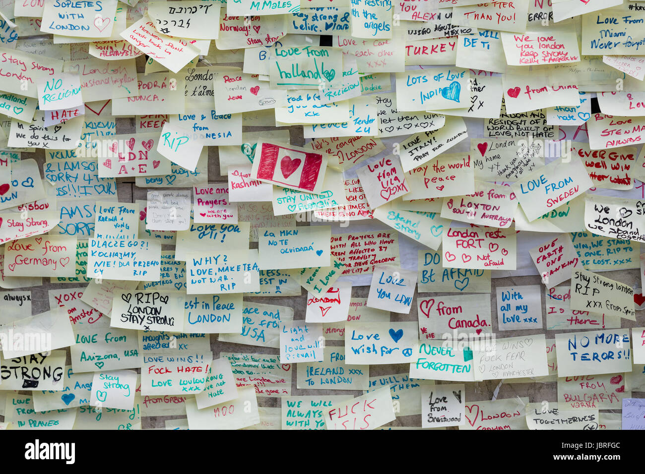 London, UK. 11th June 2017. Messages of support written on post it ...