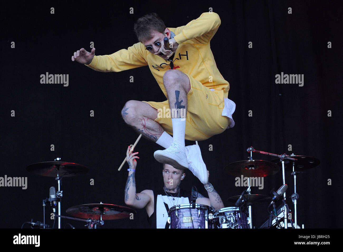 Mgk actor hi-res stock photography and images - Alamy