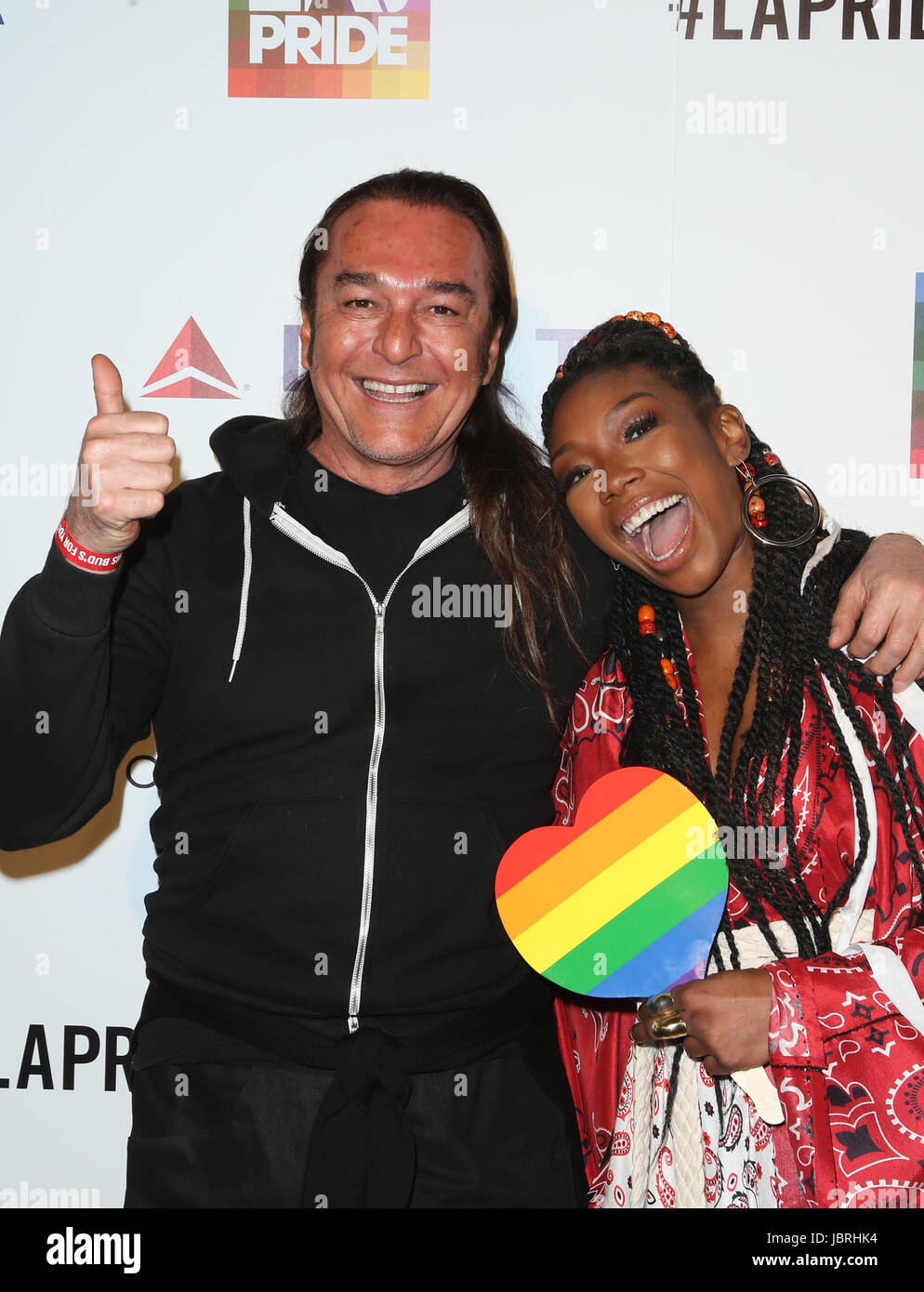 Nick chavez hi-res stock photography and images - Alamy