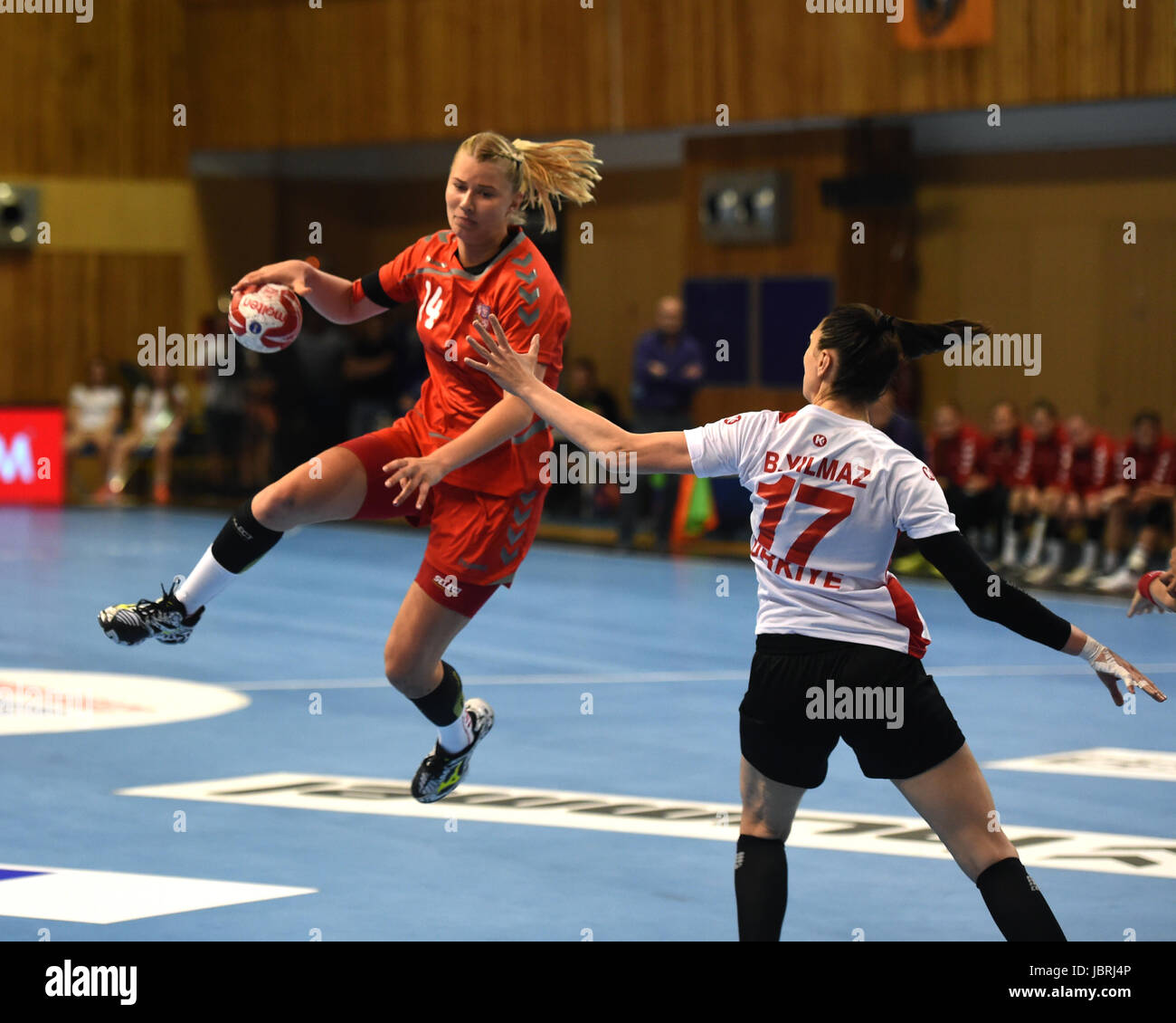 From left Kamila Kordovska from Czech and Betul Yilmaz from Turkey in ...