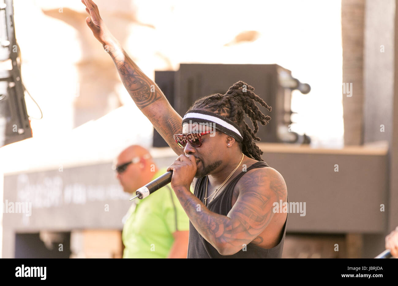 Wale rapper hi-res stock photography and images - Alamy
