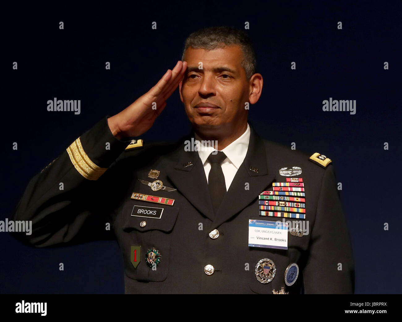 USFK commander becomes first member of new veterans group Gen. Vincent ...