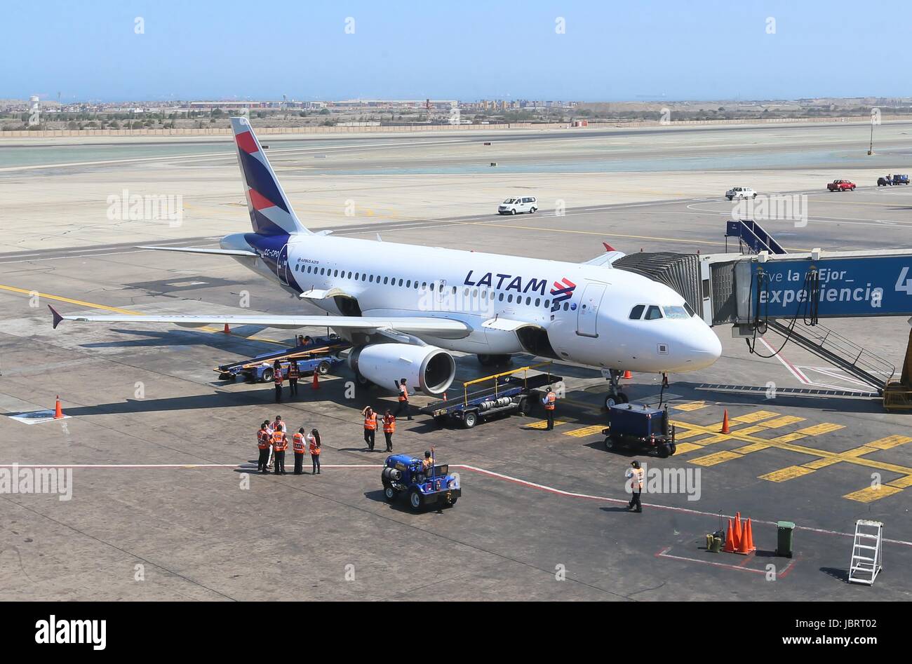 LIMA, 05 MAYO 2016. LATAM AIRLINES, NUEVA MARCA GLOBAL DE LAS ...