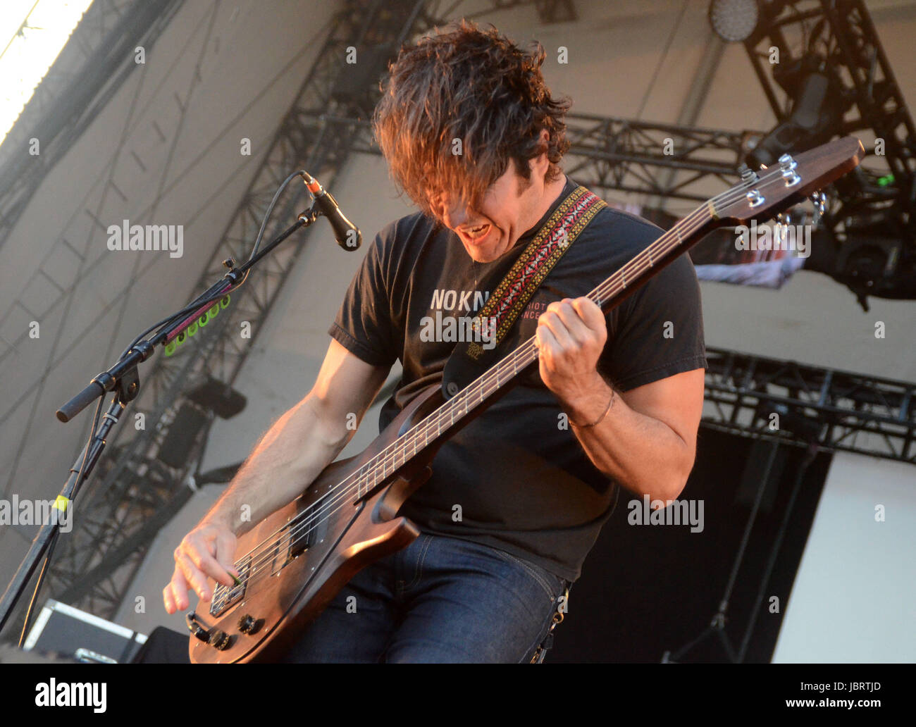 Chicago, Illinois, USA. 9th June, 2017. Bassist Eddie Breckenridge of ...