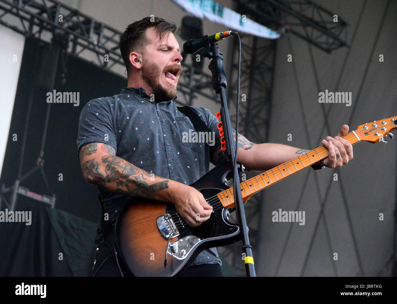 Chicago, Illinois, USA. 9th June, 2017. Lead singer Dustin Kensrue of ...