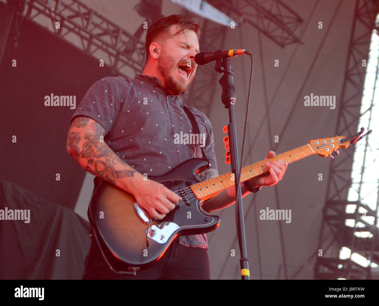 Chicago, Illinois, USA. 9th June, 2017. Lead singer Dustin Kensrue of ...