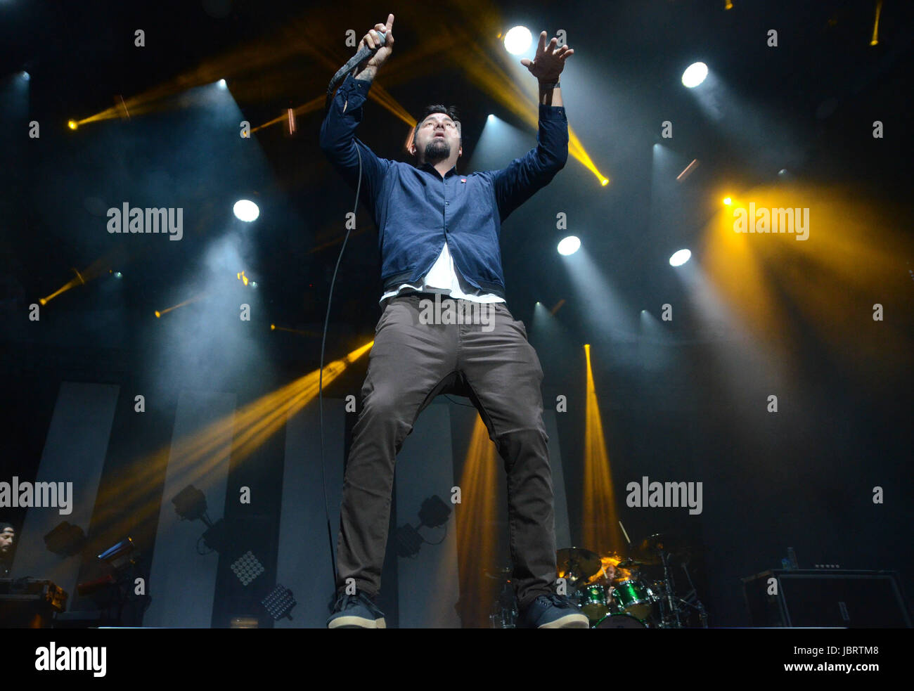 Lead singer of the band the deftones hi-res stock photography and ...