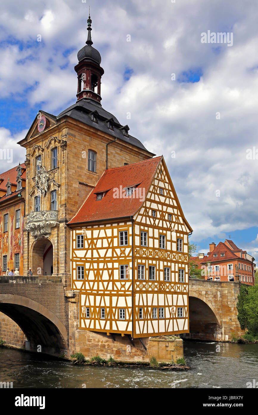 Bridge sightseeing frame work hi-res stock photography and images - Alamy