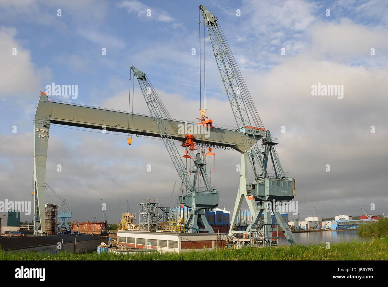 Shipbuilding shipyard hi-res stock photography and images - Alamy