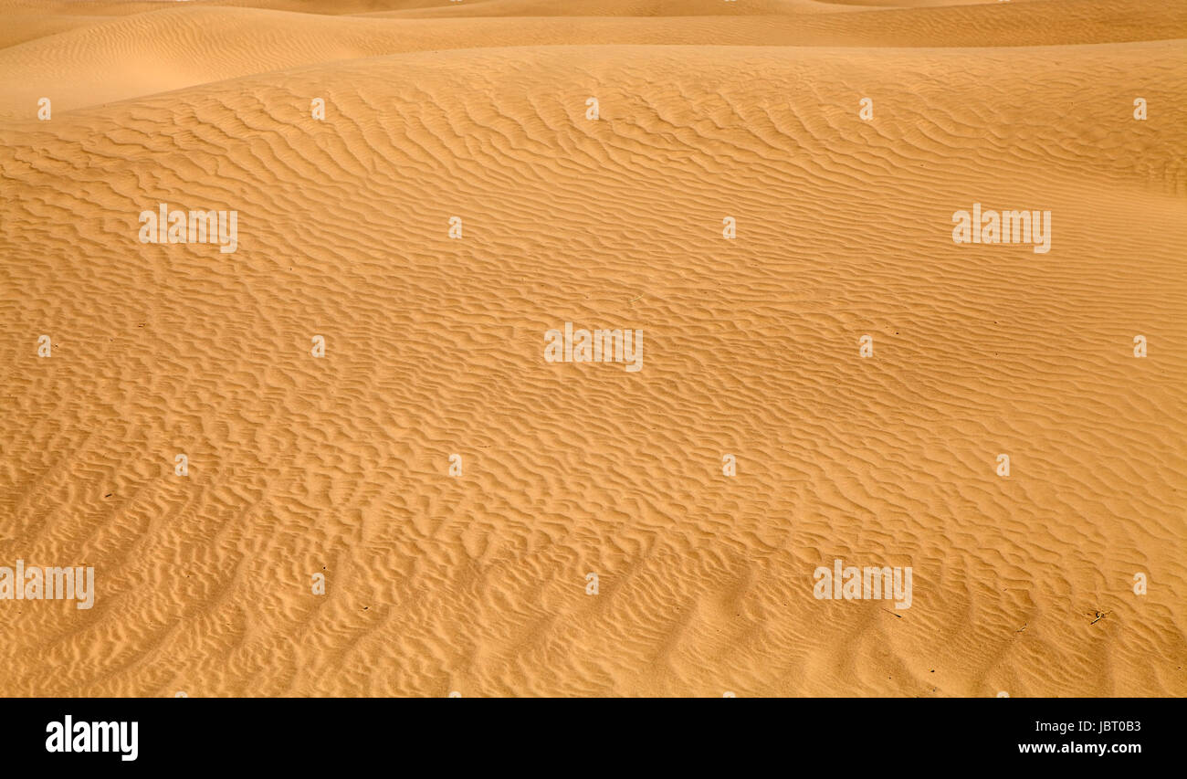 Desert sand texture Stock Photo - Alamy