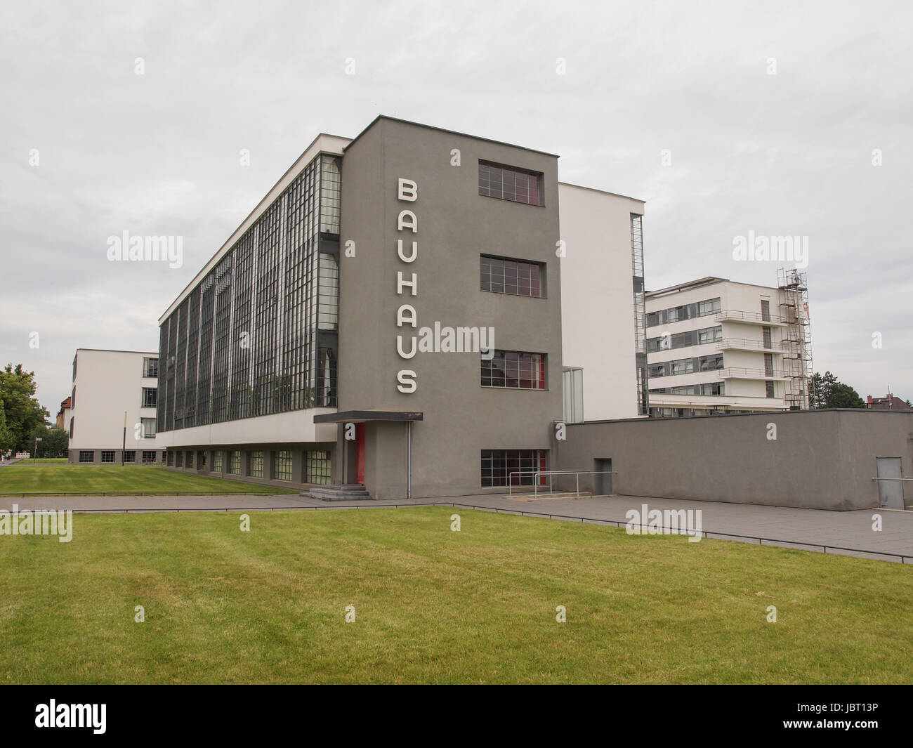 Bauhaus art school hi-res stock photography and images - Alamy