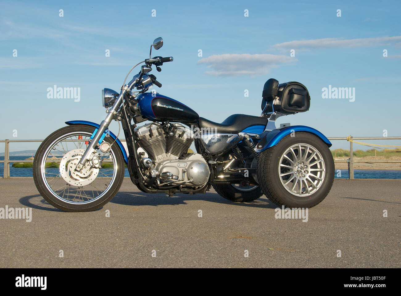 Harley davidson trike hi-res stock photography and images - Alamy