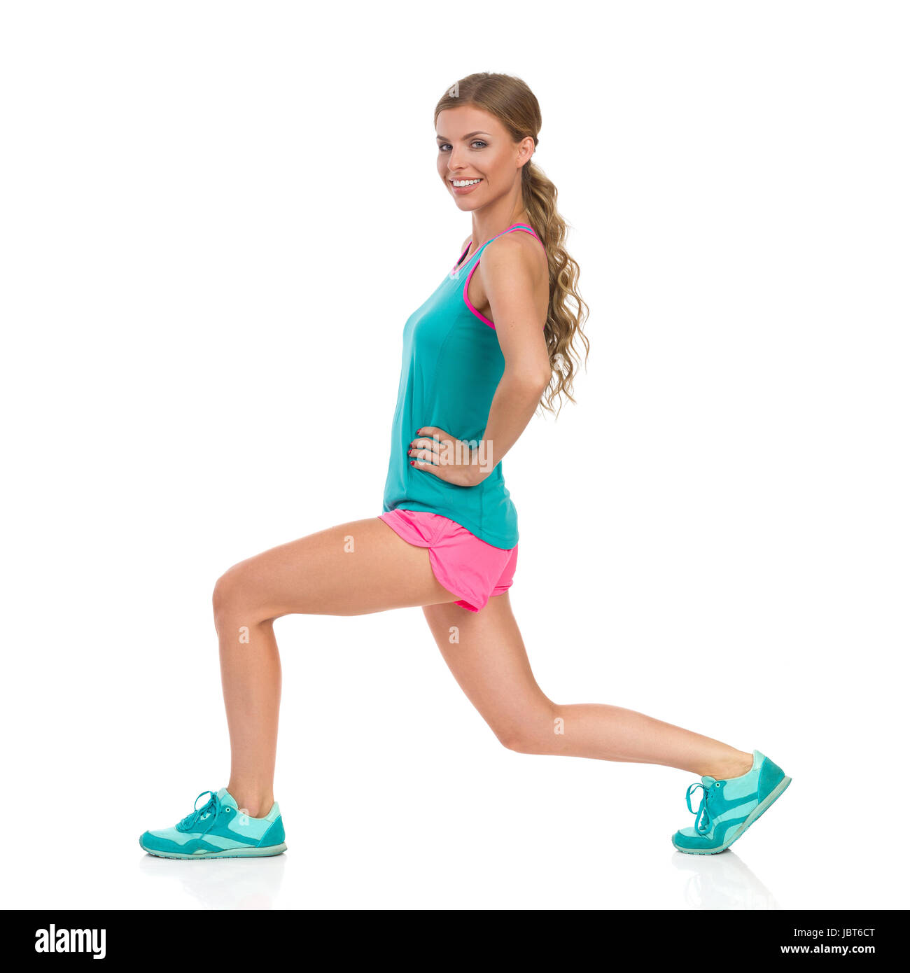 Crouching posture hi-res stock photography and images - Alamy