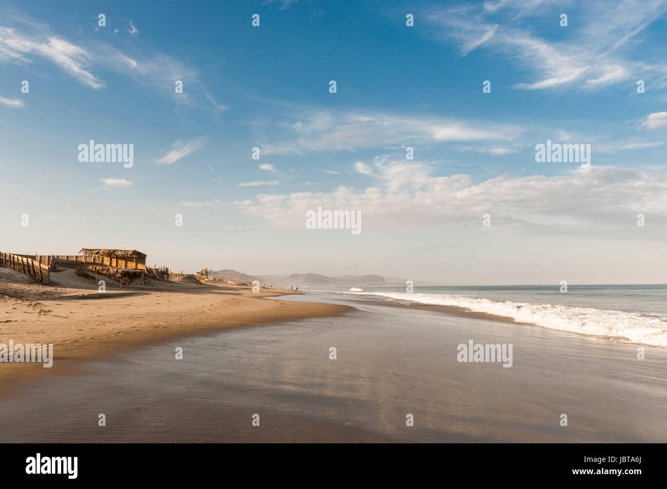 Mancora Peru, popular northern beach and surf town Stock Photo - Alamy