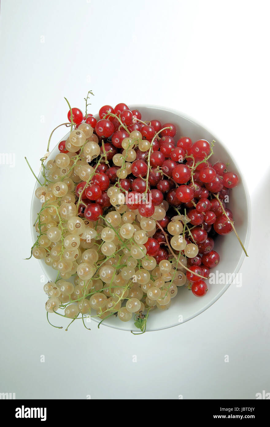 fresh white and red currants Stock Photo - Alamy