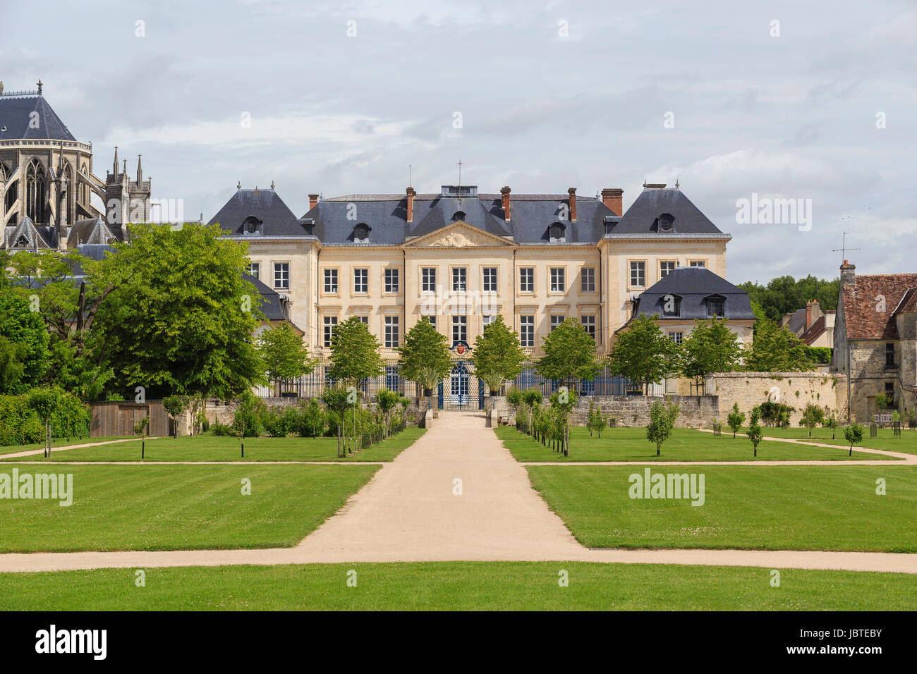 Sees cathedrale hi-res stock photography and images - Alamy