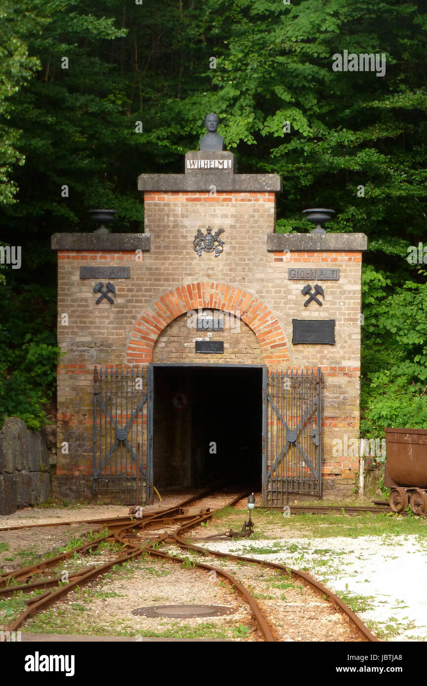 Federal mine hi-res stock photography and images - Alamy