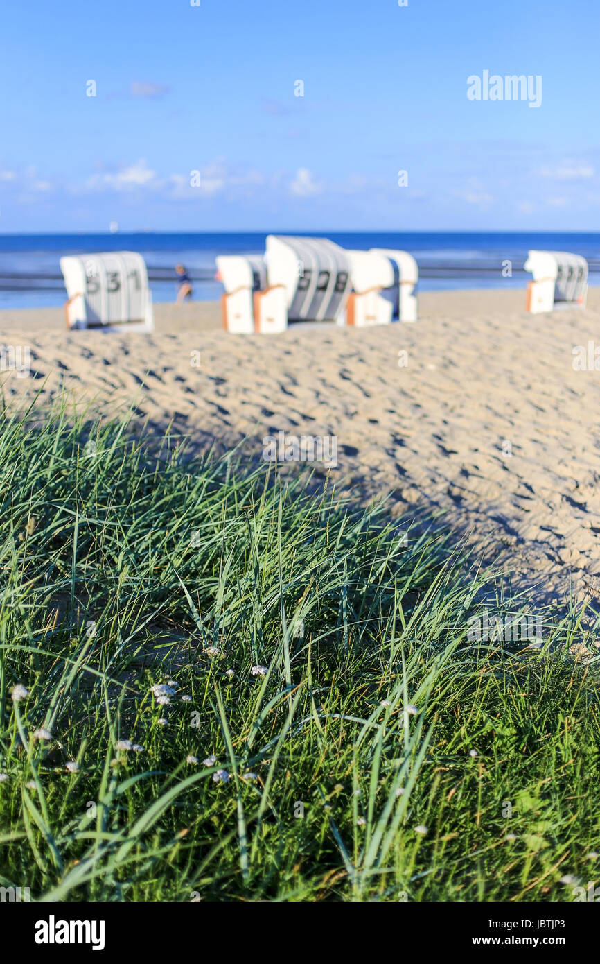 Spaziergang am strand hi-res stock photography and images - Alamy
