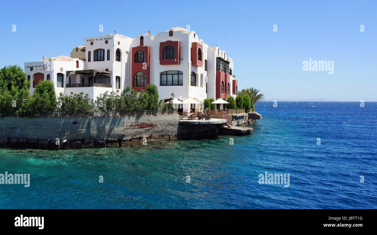 houses in hurghada in egypt Stock Photo - Alamy