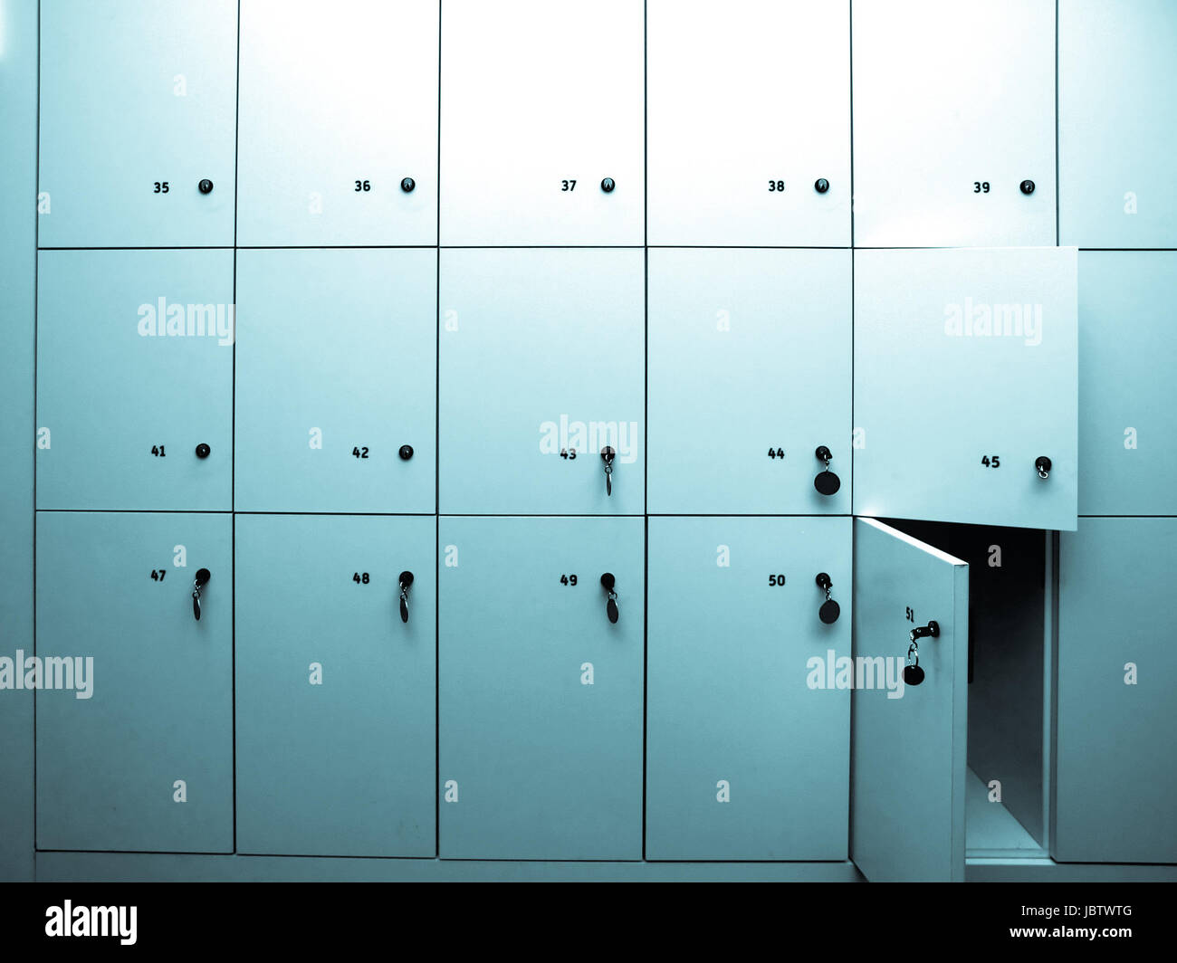 Lockers in a museum hi-res stock photography and images - Alamy