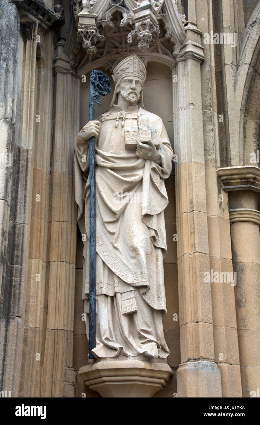 Gloucestershire monuments hi-res stock photography and images - Alamy