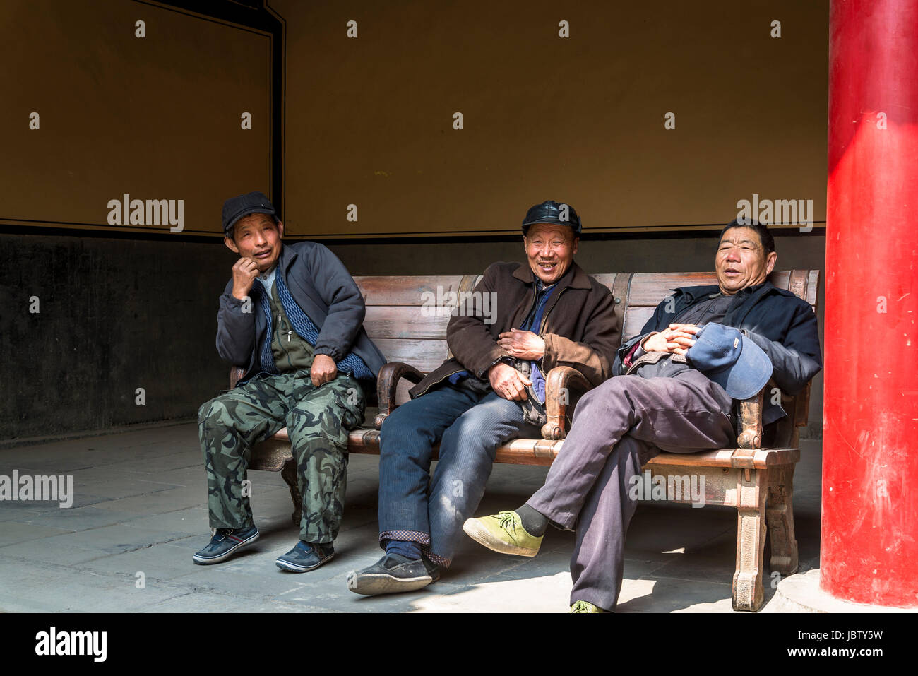 Three men, Temple of Confucius (Kong Miao), Qufu, Shandong province ...