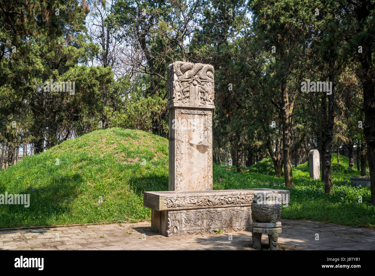 Tomb of kong shangren hi-res stock photography and images - Alamy