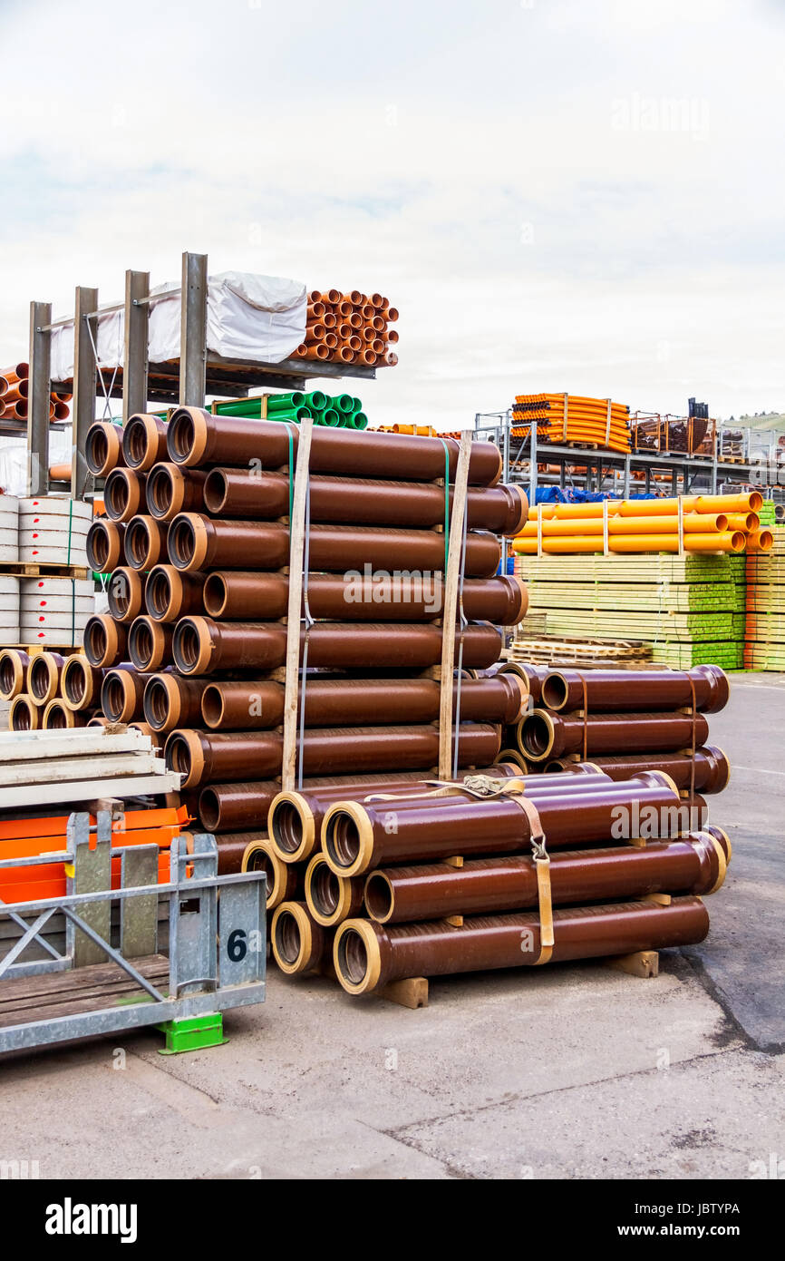 Ton rohre hi-res stock photography and images - Alamy