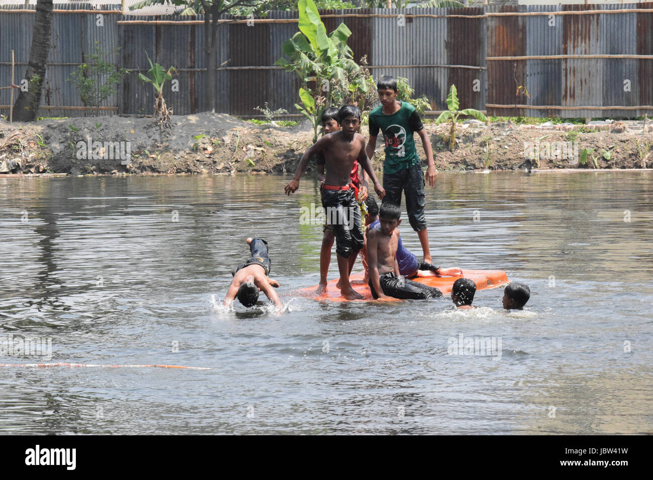 People on boat fun hi-res stock photography and images - Alamy