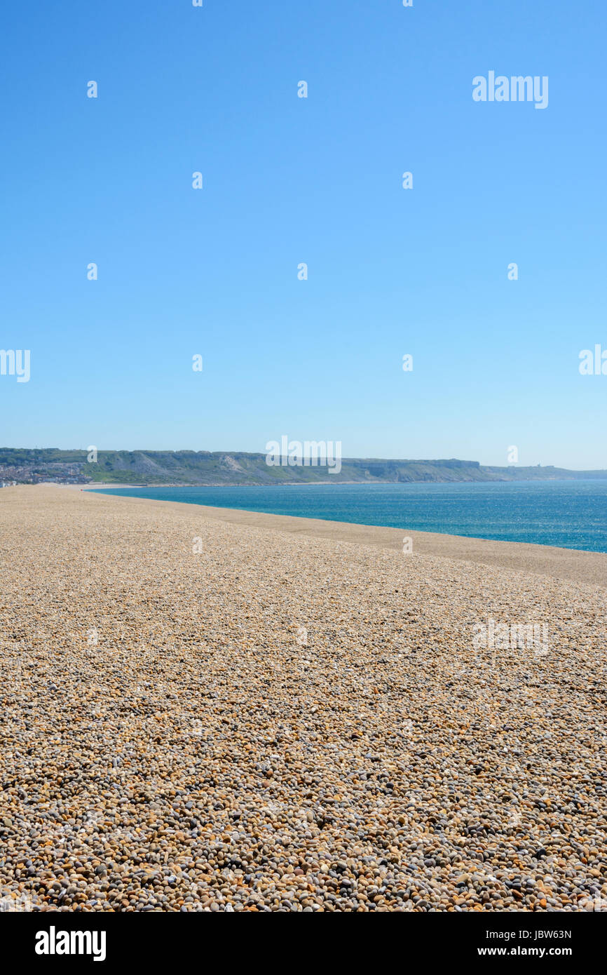 Chesil beach pebbles hi-res stock photography and images - Alamy