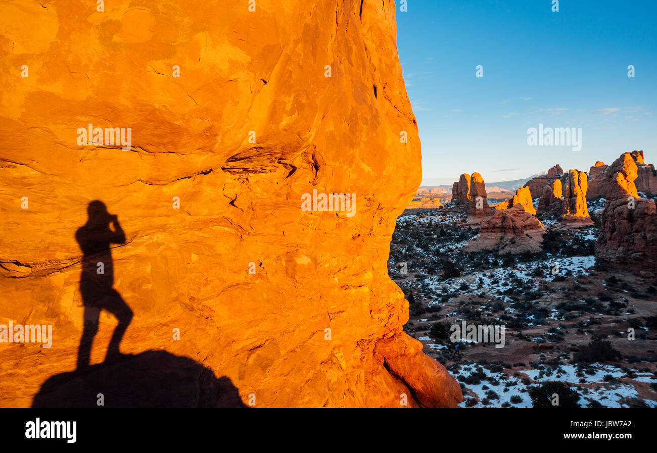 Man face shadow hi-res stock photography and images - Alamy