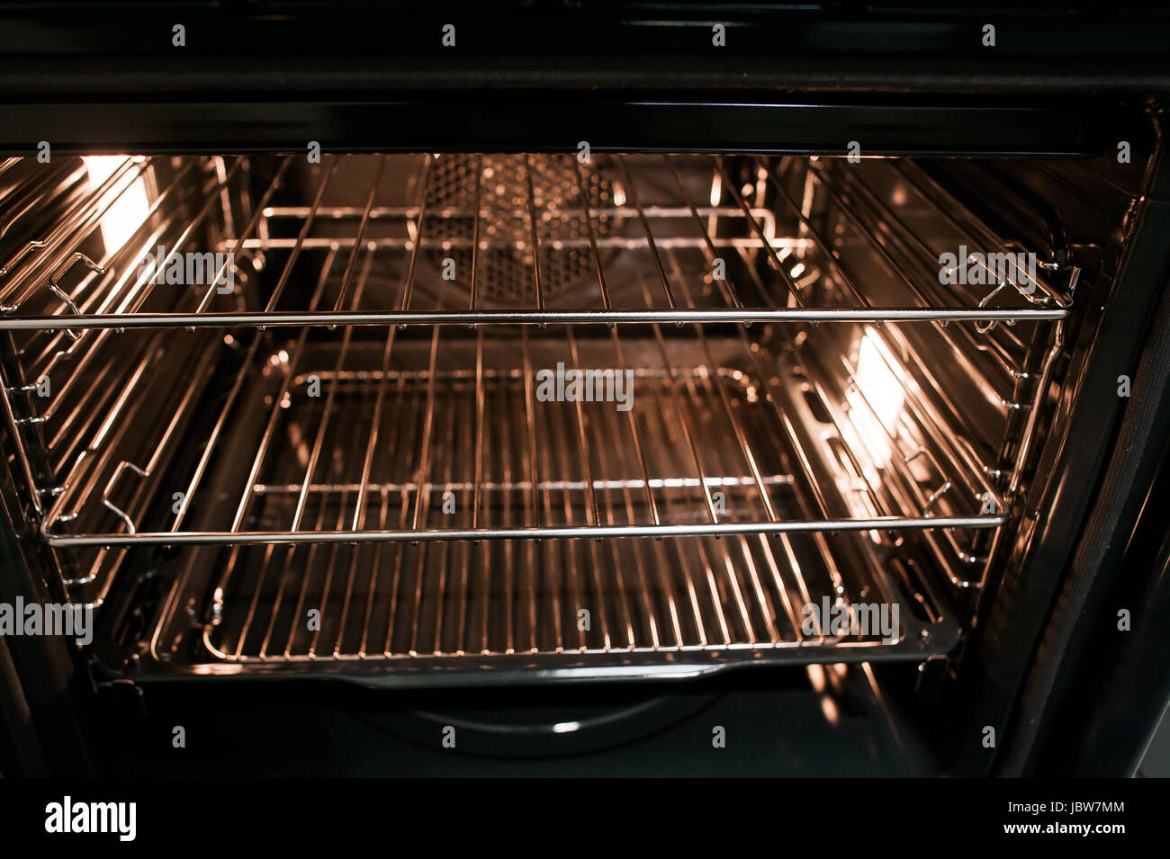 Built in oven grill hi-res stock photography and images - Alamy
