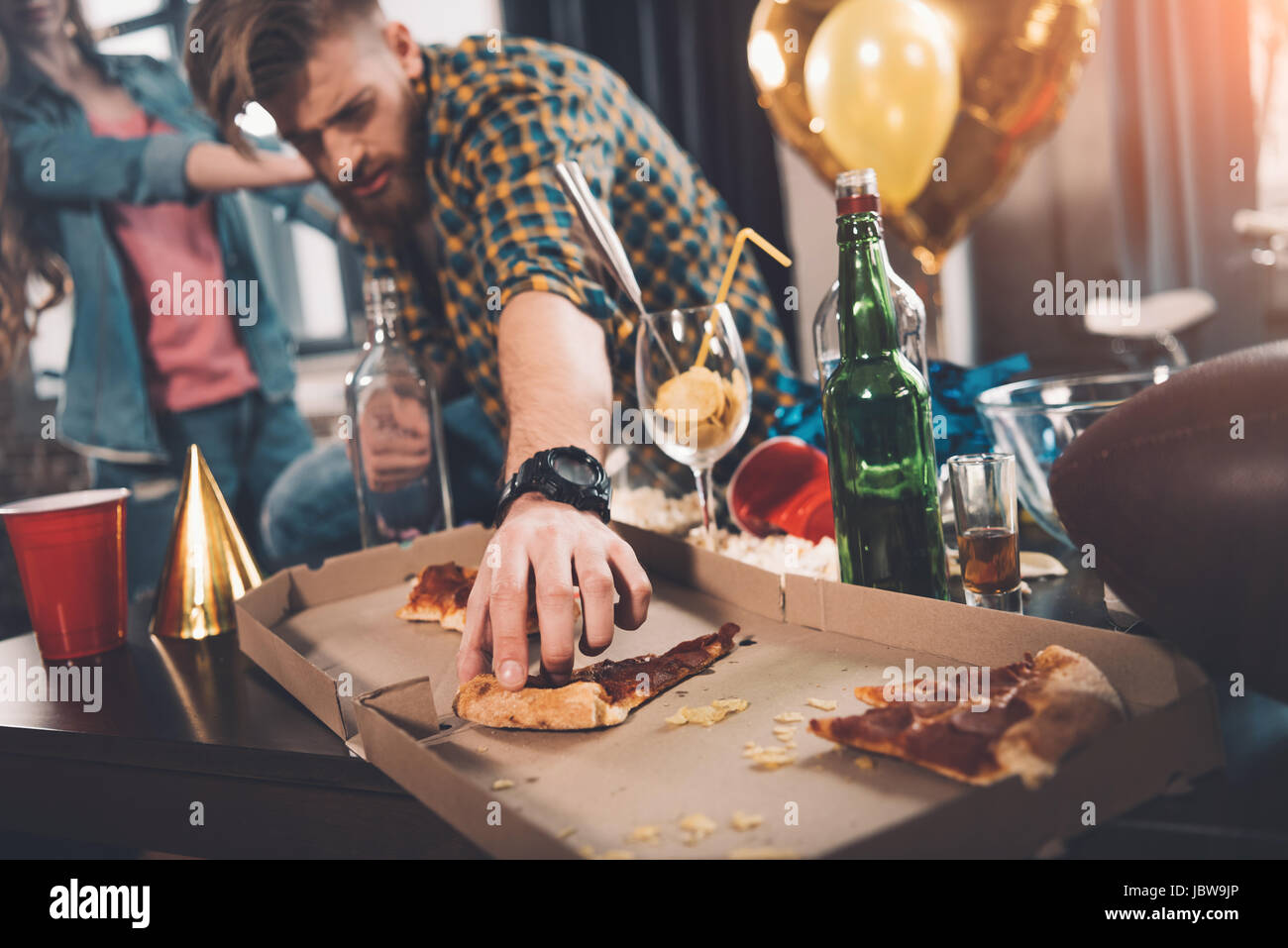 Messy eating man hi-res stock photography and images - Alamy