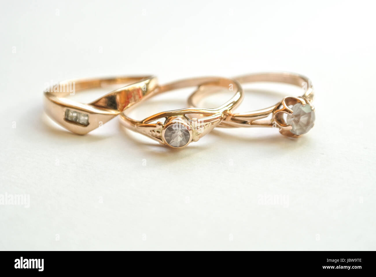 Gold wedding rings with shadow hi-res stock photography and images - Alamy