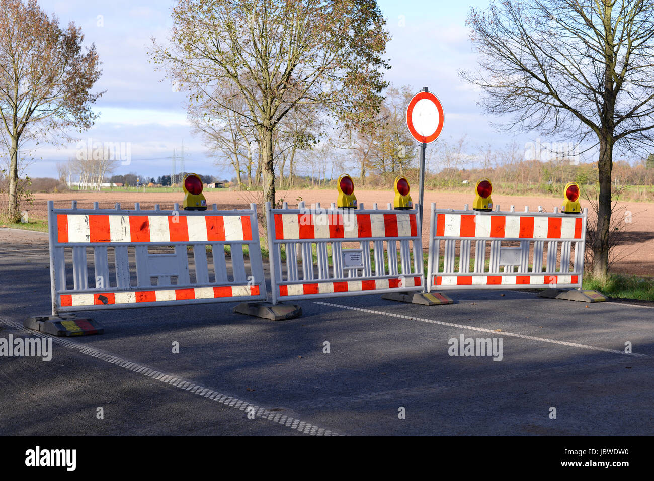 Straßensperre hi-res stock photography and images - Alamy